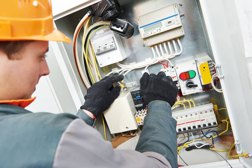 A Guide to Commercial Electrical Safety Tips For Your Business
